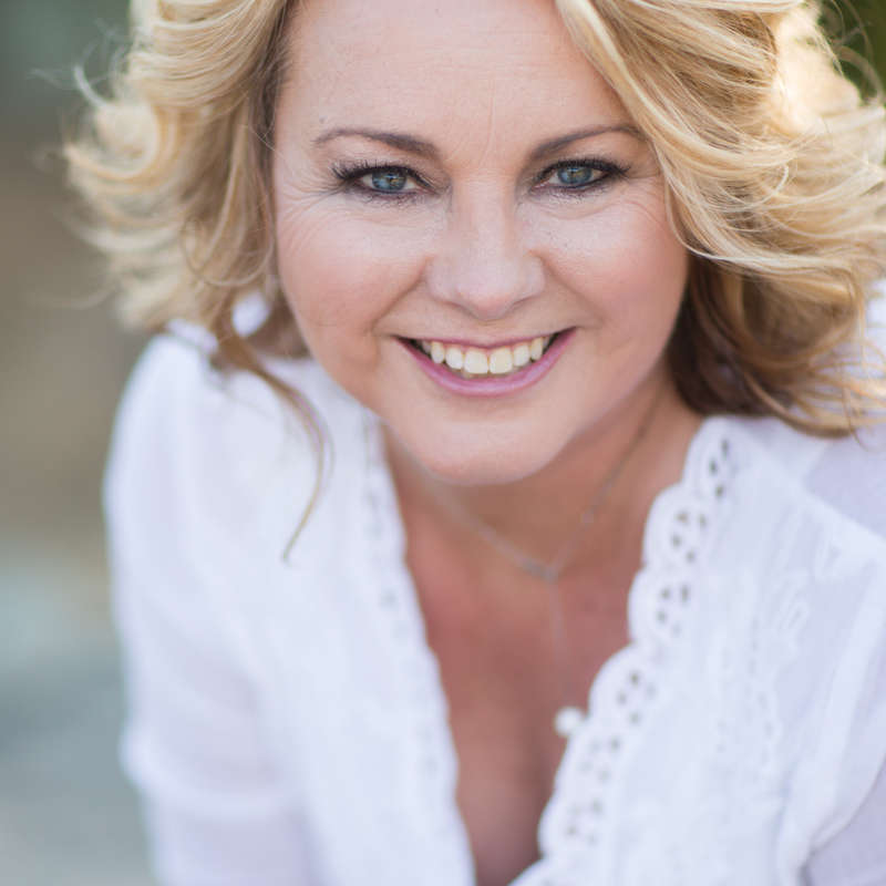 Your Biggest Wedding Invitation Etiquette Questions Answered