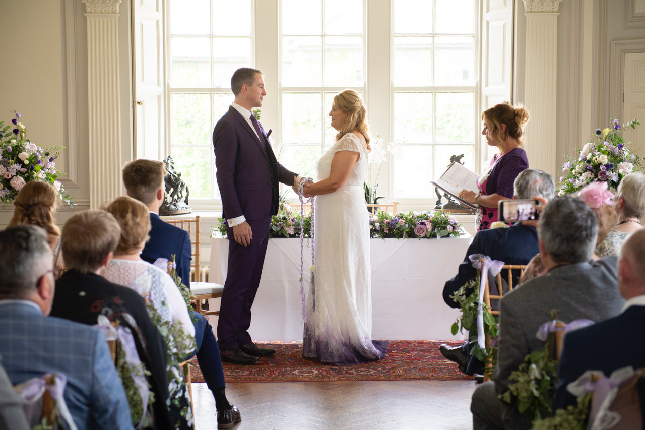 Personalize Your Wedding With A Humanist Ceremony | Honeyfund.com
