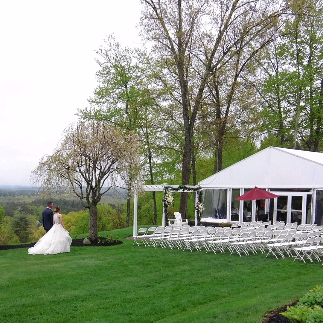 Honeyfund Vendor Directory > Wedding Venue: The Mountain Rose Inn ...